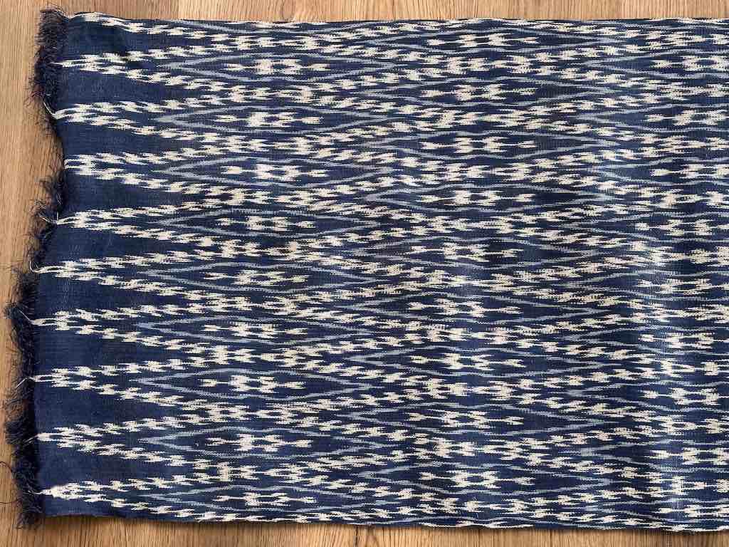 Very Long Blue & White Philippine Abaca Textile Roll | 7 yards — Niger Bend