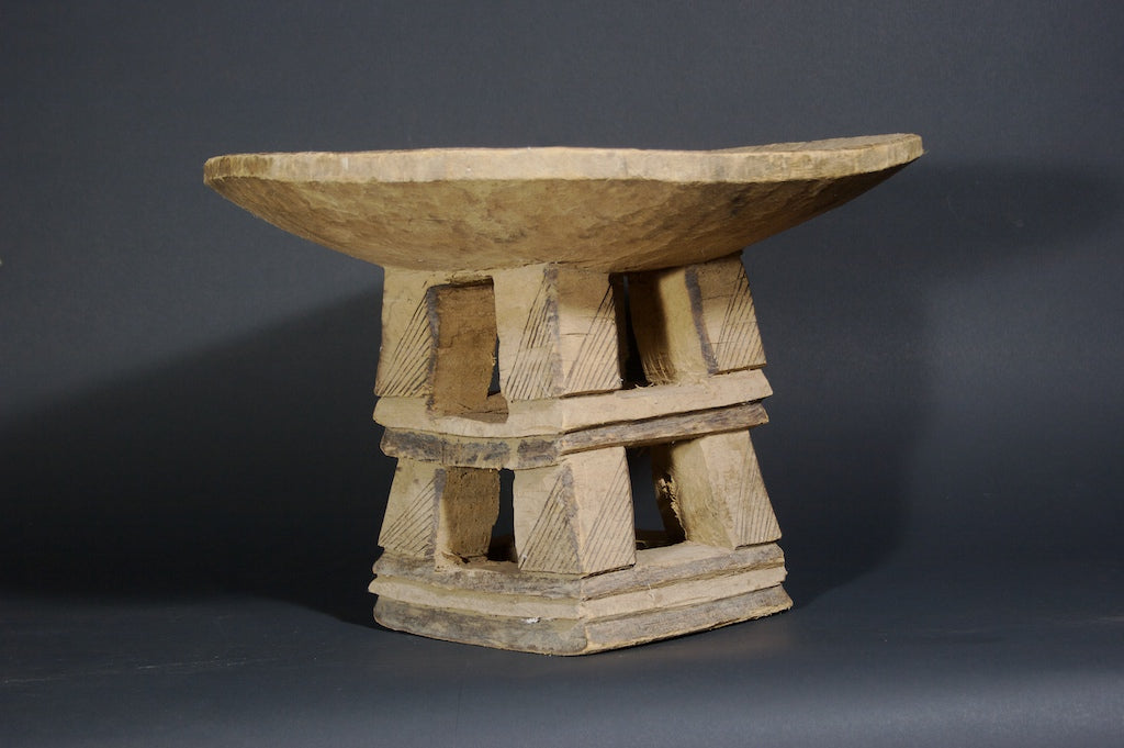 Square bottom round top stool — Niger Bend