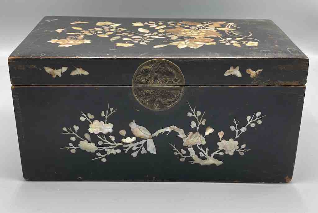 Vintage Vietnamese Mother of Pearl Inlaid Jewelry Box — Niger Bend